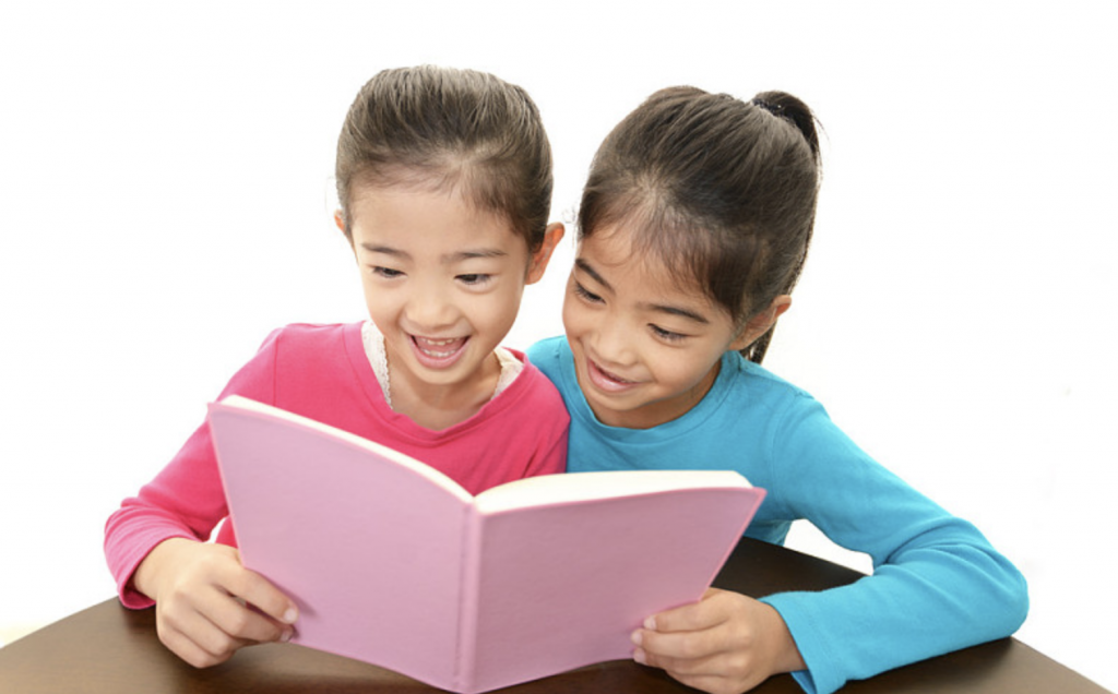 Ebooks vs. Printed Books: Which Will Benefit Your Child More?