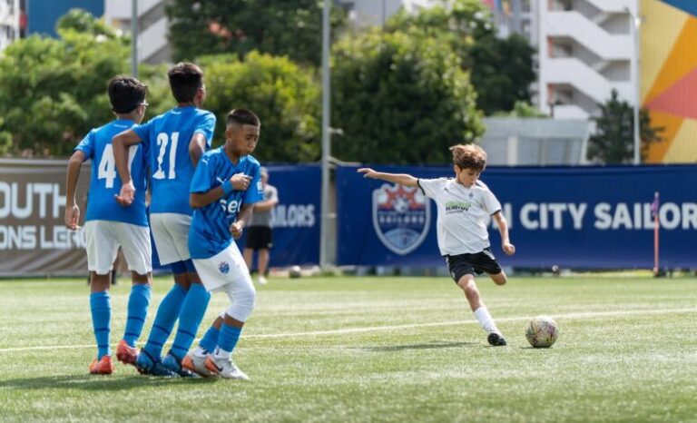 18 Best Football Academies for Kids in Singapore (Soccer Training ...